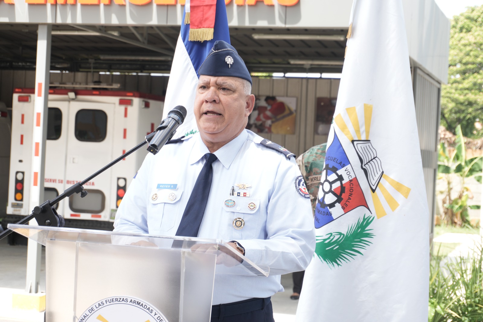 Posesionan nuevo director en las Escuelas Vocacionales de las Fuerzas ...