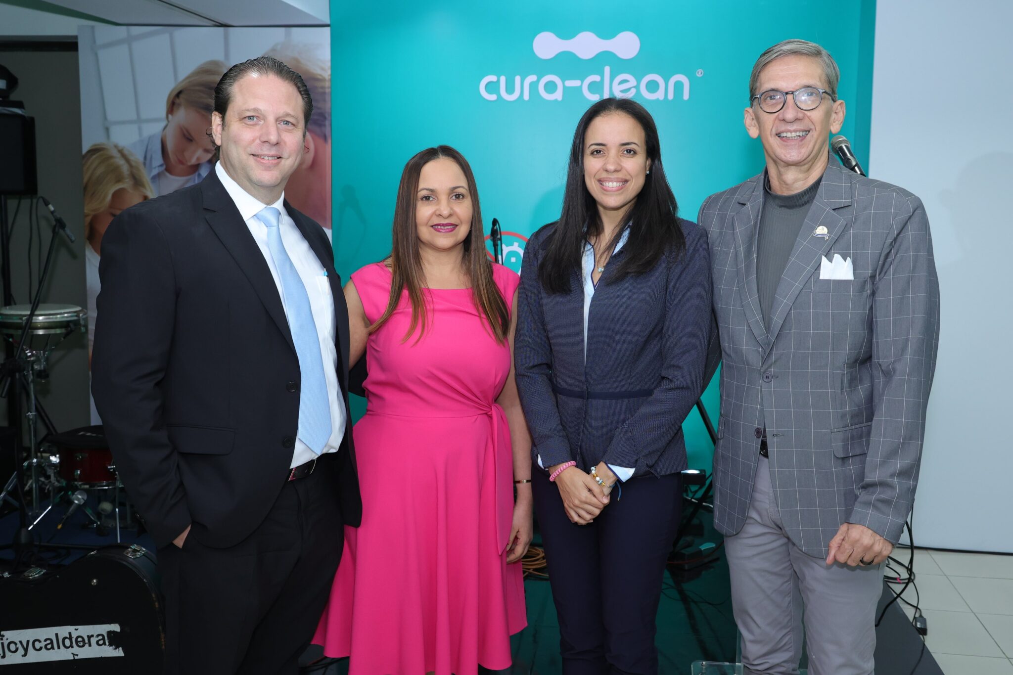 Farmacéutica Sued & Fargesa lanza Cura Clean, Clorhexidina al 2%